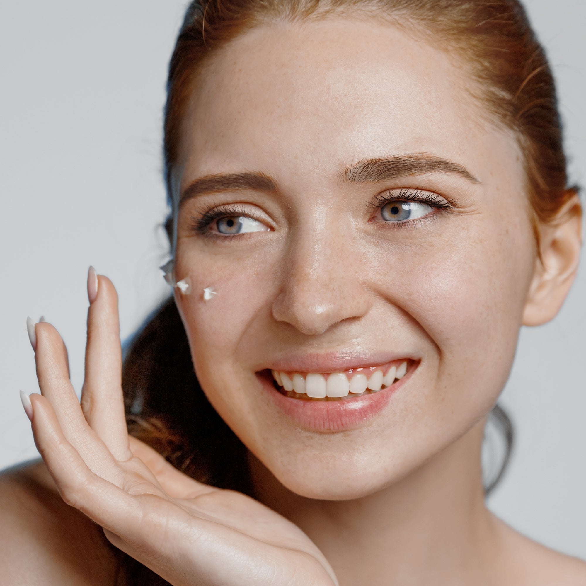 Skin Experts-Brighten up: Our ultimate guide to dark circle care – axxzia.us